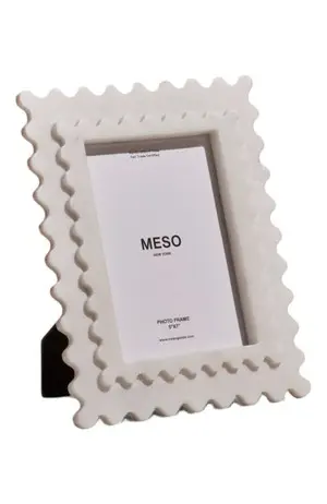 MESO GOODS Lu Marble Frame