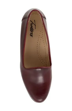 Trotters Liz Leather Flat - Oxblood