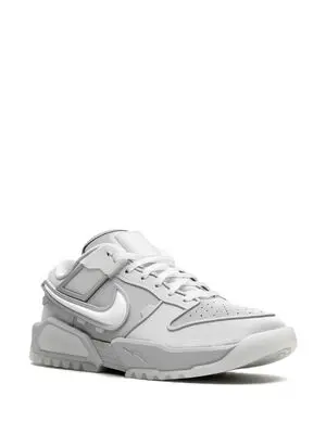 Nike Dunk Genesis Low Top Sneakers