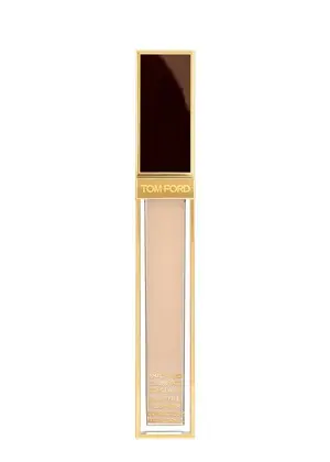 TOM FORD Shade And Illuminate Concealer, Silk, Buildable Coverage, Radiant Complexion, Smooth Texture 1c0 Silk