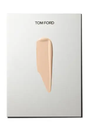 TOM FORD Shade And Illuminate Concealer, Silk, Buildable Coverage, Radiant Complexion, Smooth Texture - 1c0 Silk