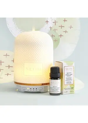 NEOM ORGANICS Wellbeing Mandarin & Eucalptus Essential Oil Blend