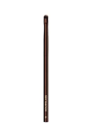 HOURGLASS No.11 Smudge Brush - N/a