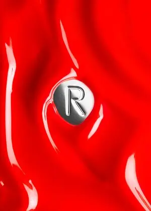 Rodial Lip Oil - Cherry