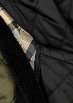 Barbour Deveron Quilted Jacket - Black