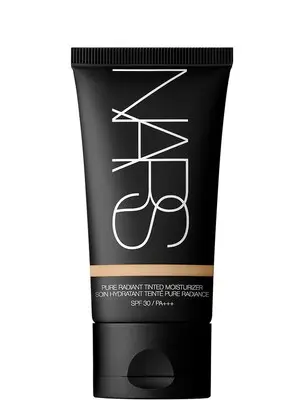 NARS Pure Radiant Tinted Moisturiser Spf30