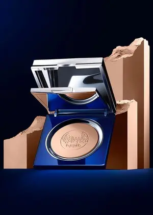 La Prairie Skin Caviar Powder Foundation Spf15