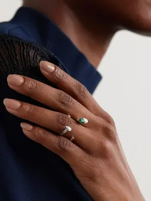 REPOSSI Serti Sur Vide Diamond And Emerald Ring