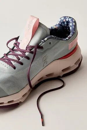 On Fp Movement X Cloudnova Form 2 Sneakers