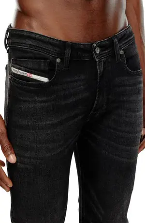 DIESEL® 1979 Sleenker Skinny Jeans