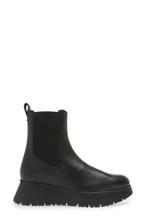 WONDERS Platform Chelsea Boot - Black Tumbled Leather