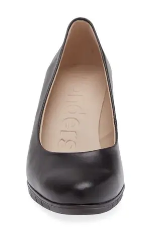 WONDERS Classic Leather Pump
