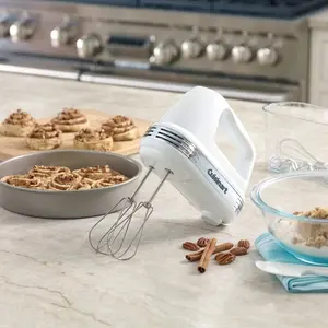 CUISINART Power Advantage Plus 9 Speed Hand Mixer