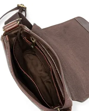 Rodd & Gunn Cambridge Leather Mini Messenger Bag