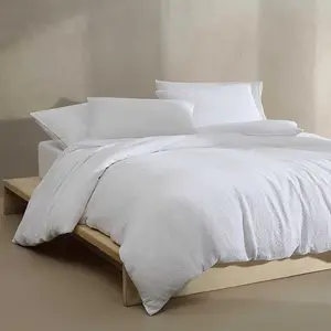 Calvin Klein Seersucker 3 Piece Comforter Set - White