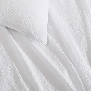 Calvin Klein Seersucker 3 Piece Comforter Set - White