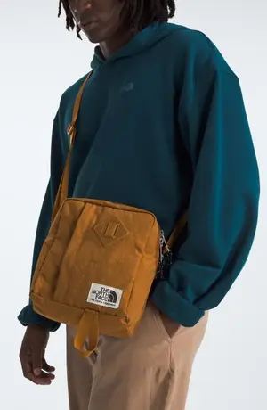 The North Face Berkeley Crossbody Bag - Timber Tan/tnf Black