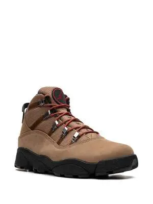JORDAN Air 6 Rings Winterized Rocky Tan Boots
