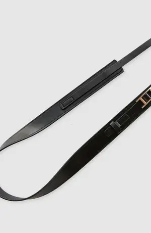 BELLE & BLOOM Just A Crush Leather Belt - Black