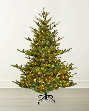 WINWARD HOME Deluxe Village Mix Pine 7.5' Pre-lit Christmas Tree - Green