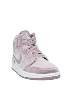 JORDAN High-top Sneakers