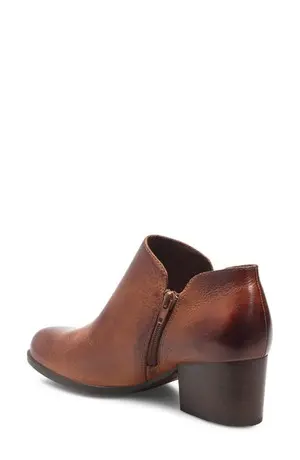 BØRN Kenzy Bootie - Tan Leather