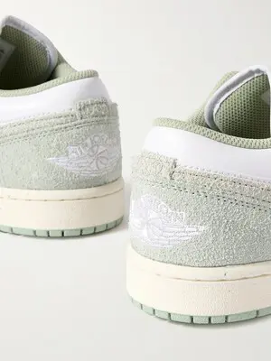 Nike Air Jordan 1 Low Se Sneakers