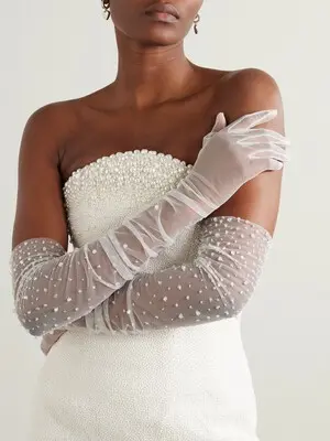 CLIO PEPPIATT Chantilly Tulle Gloves