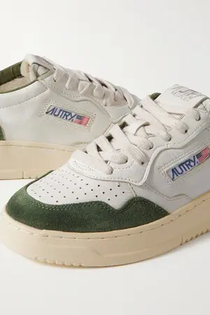 AUTRY Medalist Low Sneakers