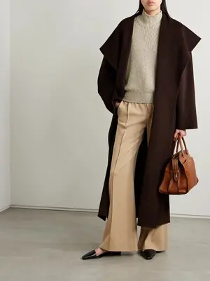 Loro Piana Ribbed Cashmere Turtleneck Sweater