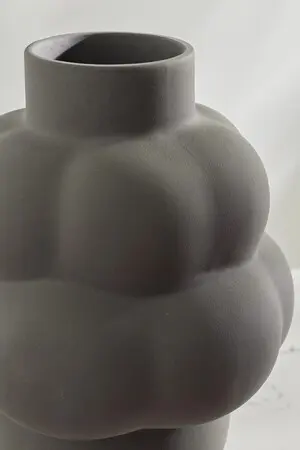 LOUISE ROE 04 Balloon Ceramic Vase
