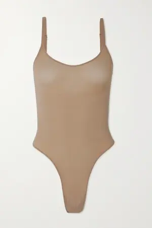 SKIMS Everyday Sculpt Bodysuit - Neutrals