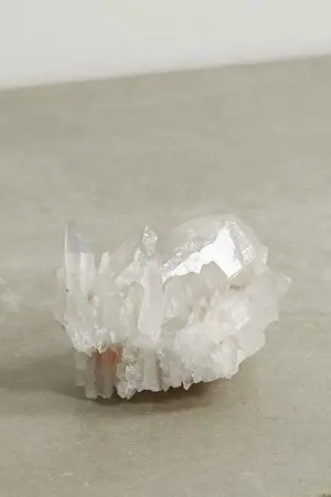 JIA JIA HOME Net Sustain Crystal Quartz Cluster - Neutrals