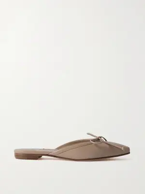 Manolo Blahnik Ballerimu Leather Mules