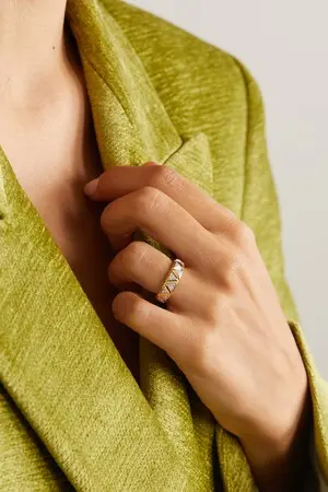 Marina B Triangolini 18-karat Yellow Diamond Ring