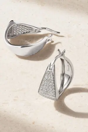 Yvonne Léon Diva 9-karat Diamond Earrings