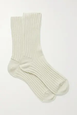 THE ROW Ribbed Cashmere Socks - Ivory