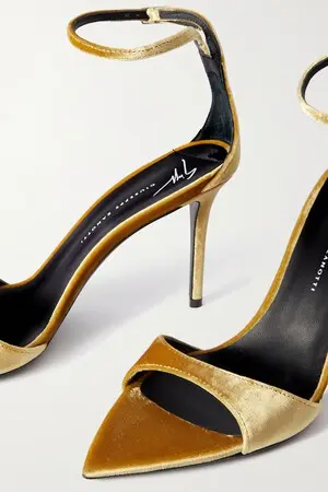 GIUSEPPE ZANOTTI Veronica Velvet Sandals