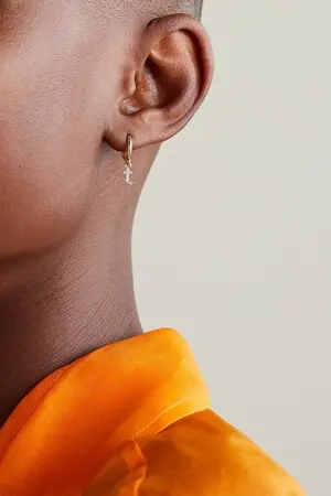 STONE AND STRAND Initial Diamond Earring