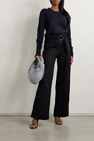ALLUDE Cashmere Crewneck Sweater