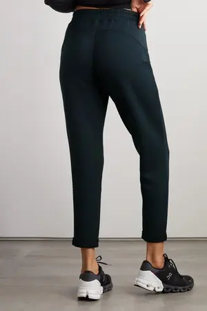 Spanx Air Essentials Stretch-jersey Tapered Sweatpants - Black