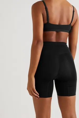 Spanx Spanxsculpt™ Oncore Mid-thigh Shorts - Black