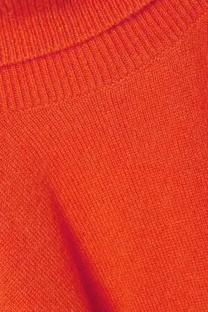 THE ROW Ciba Cashmere Turtleneck Sweater