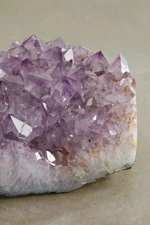 JIA JIA HOME Jumbo Amethyst Geode Heart