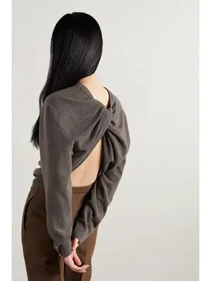THE ROW Laris Twisted Cashmere Sweater