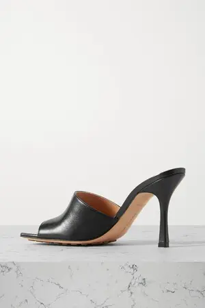 Bottega Veneta Leather Mules - Black