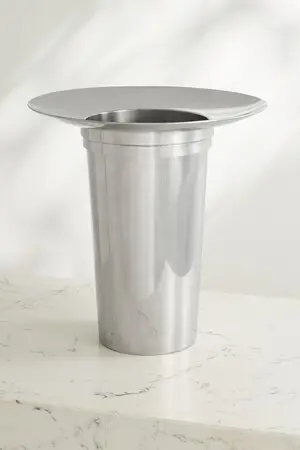 LOUISE ROE Fountain 1 Stainless Steel Vase - Silver
