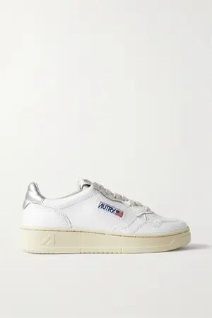 AUTRY Medalist Low Leather Sneakers