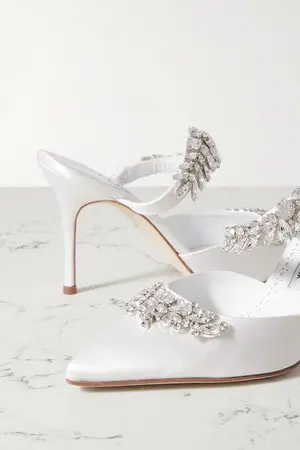 Manolo Blahnik Lurum 90 Crystal-embellished Mules - White