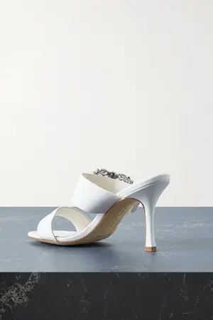 Manolo Blahnik Gable 90 Buckled Mules - White
